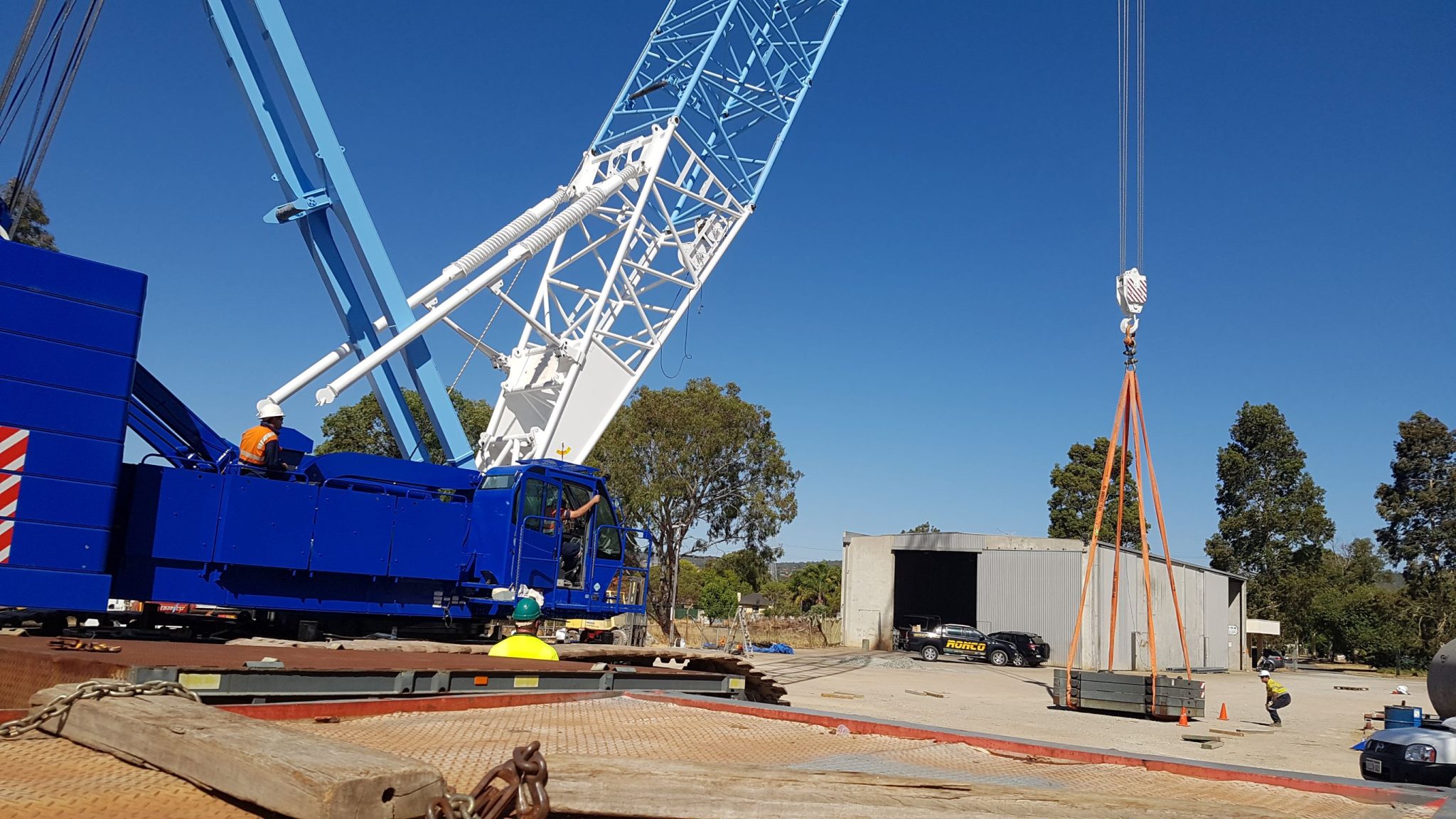 Crane Services Perth & Maddington WA | Ronco