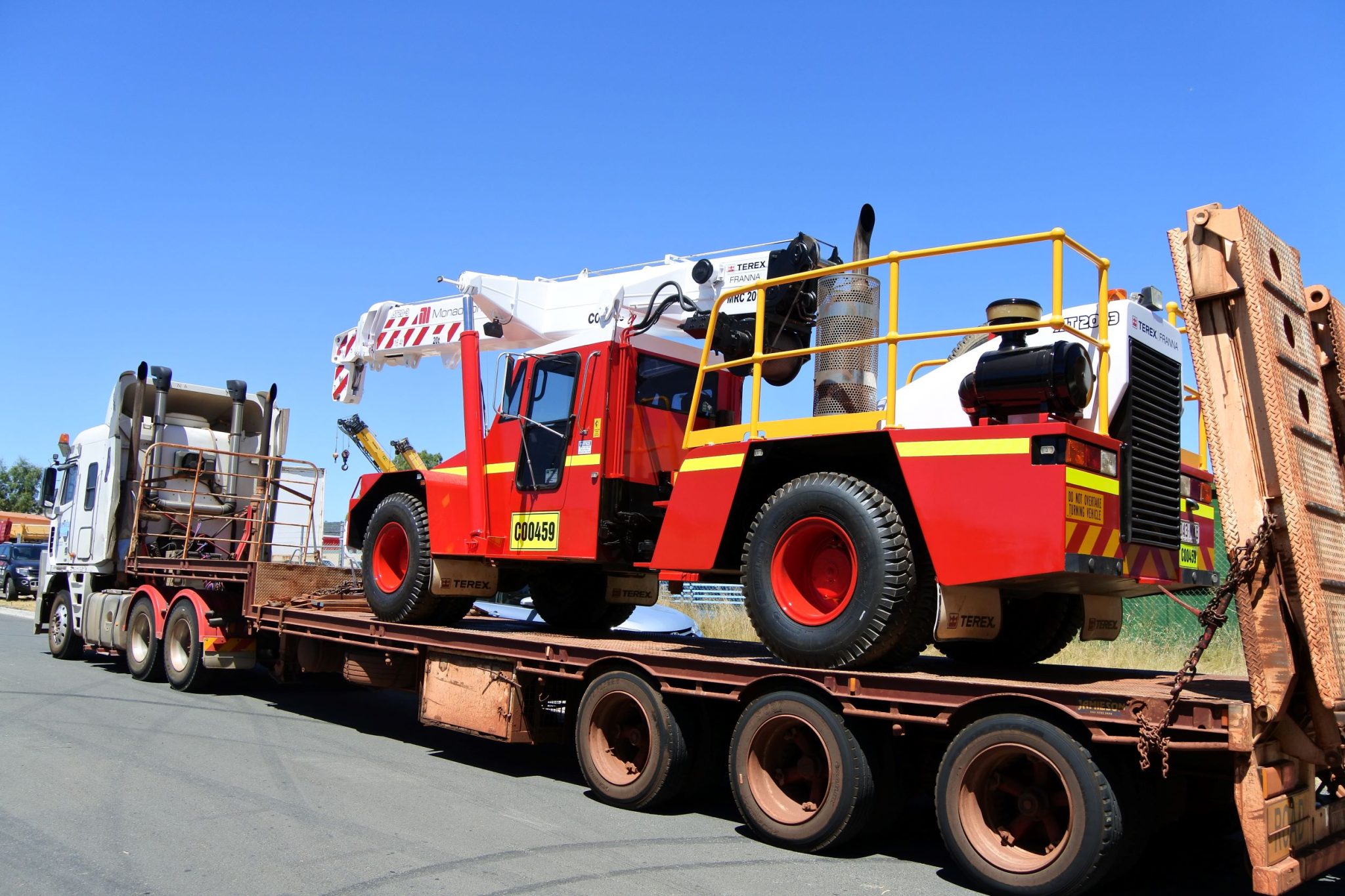 Crane Services Perth & Maddington WA | Ronco
