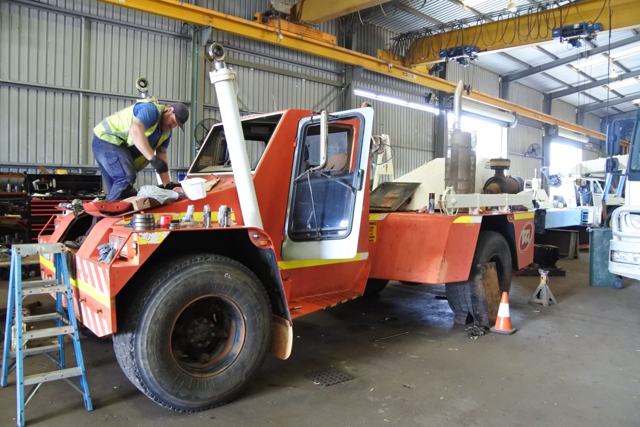 Crane Services Perth & Maddington WA | Ronco